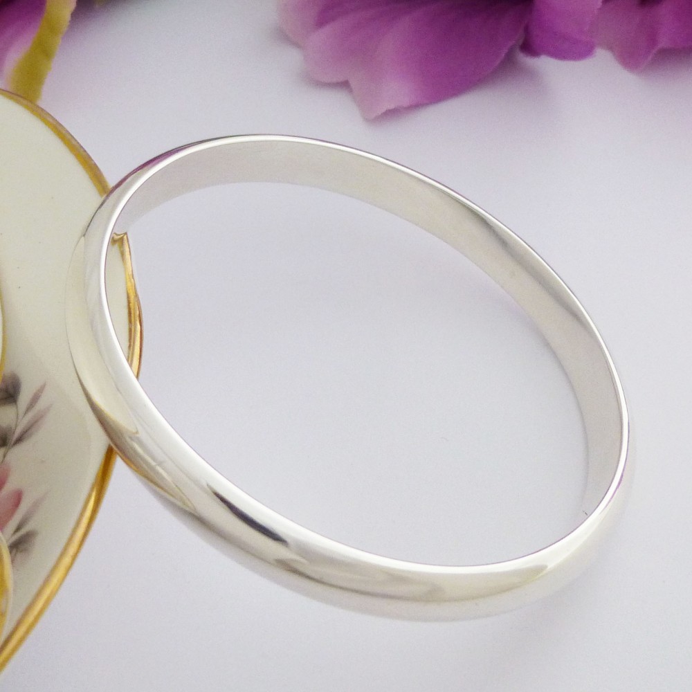 Arianna Chunky Large Ladies Solid Silver Bangle with Engraving