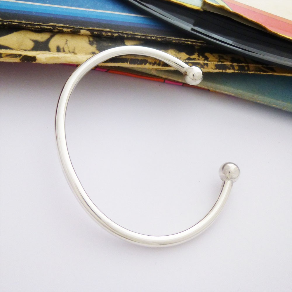 Men's Classic Sterling Silver Torque Bangle