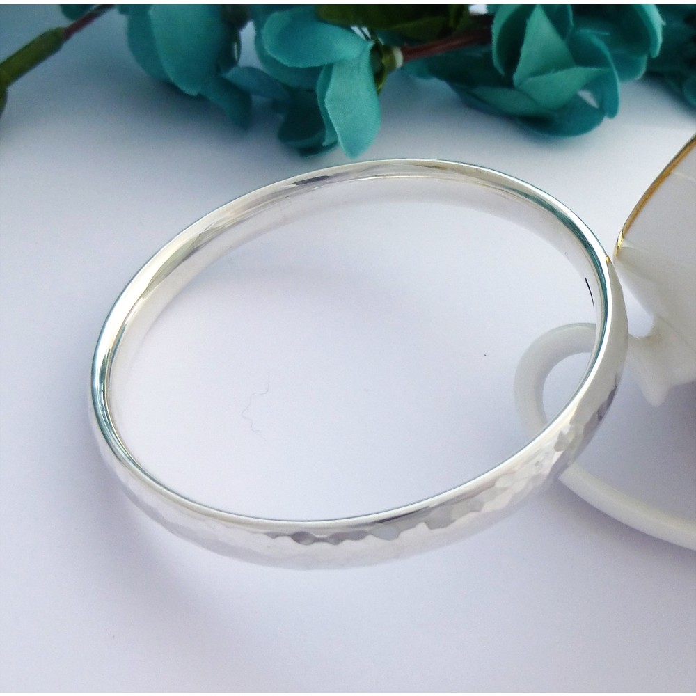 Kelly Large Wrist Hand Hammered Solid Silver Bangle