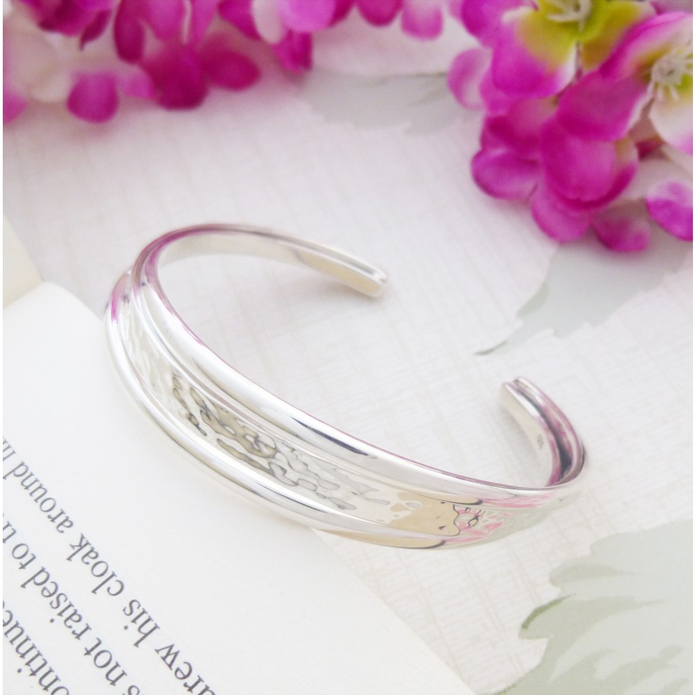 Ladies Silver Torque Bangle Featuring a Hammered Silver Effect